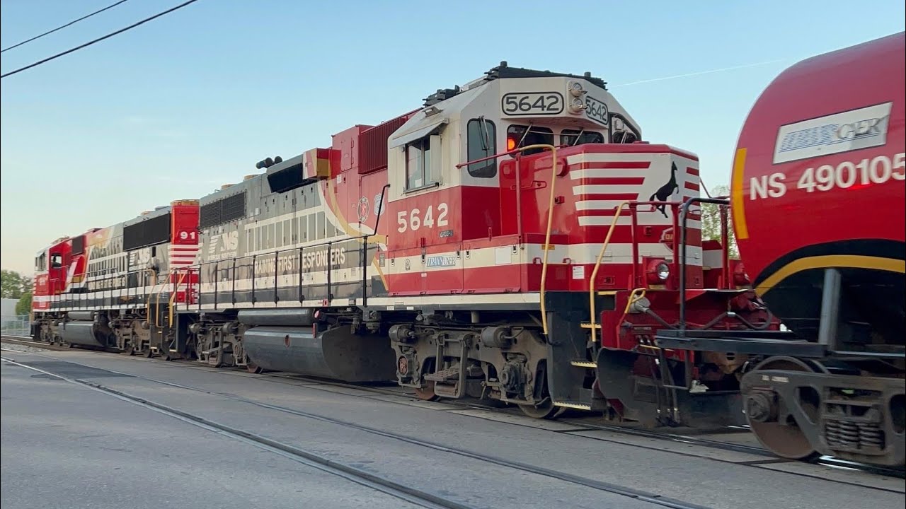 NS 098 @ CJ 246 w/ NS 911 & 5642 - YouTube