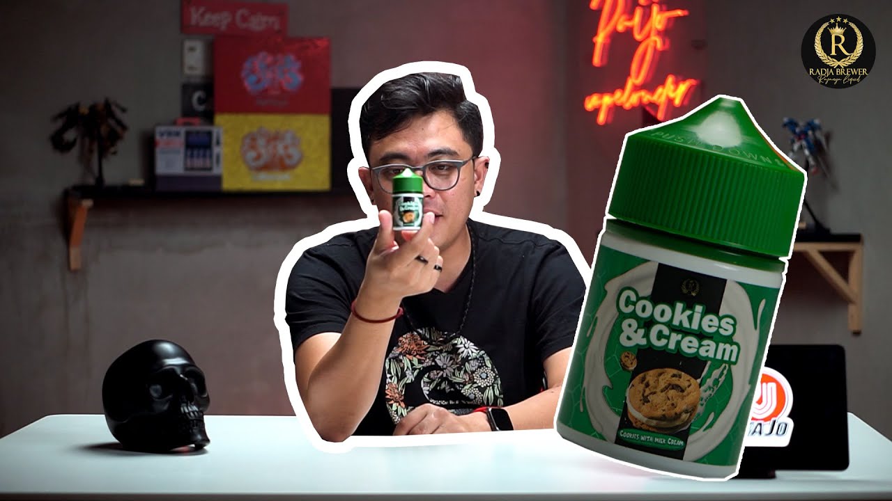 COOKIES AND CREAM COOKIES WITH MILK CREAM!! by RADJA BREWER - YouTube