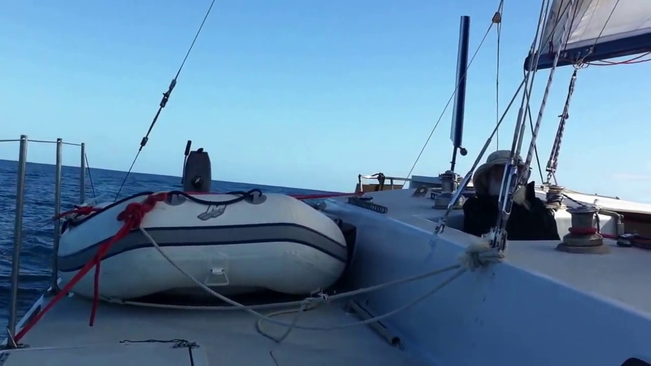 Jim Brown Searunner 37' - Light wind sailing - YouTube