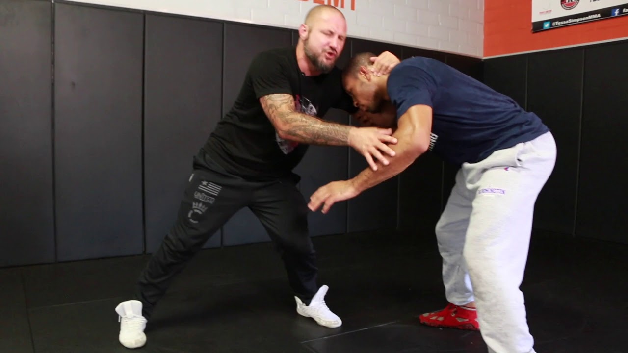 Behind The Dirt: Nick Piccininni's Abas Snap To A Polish Throw - YouTube