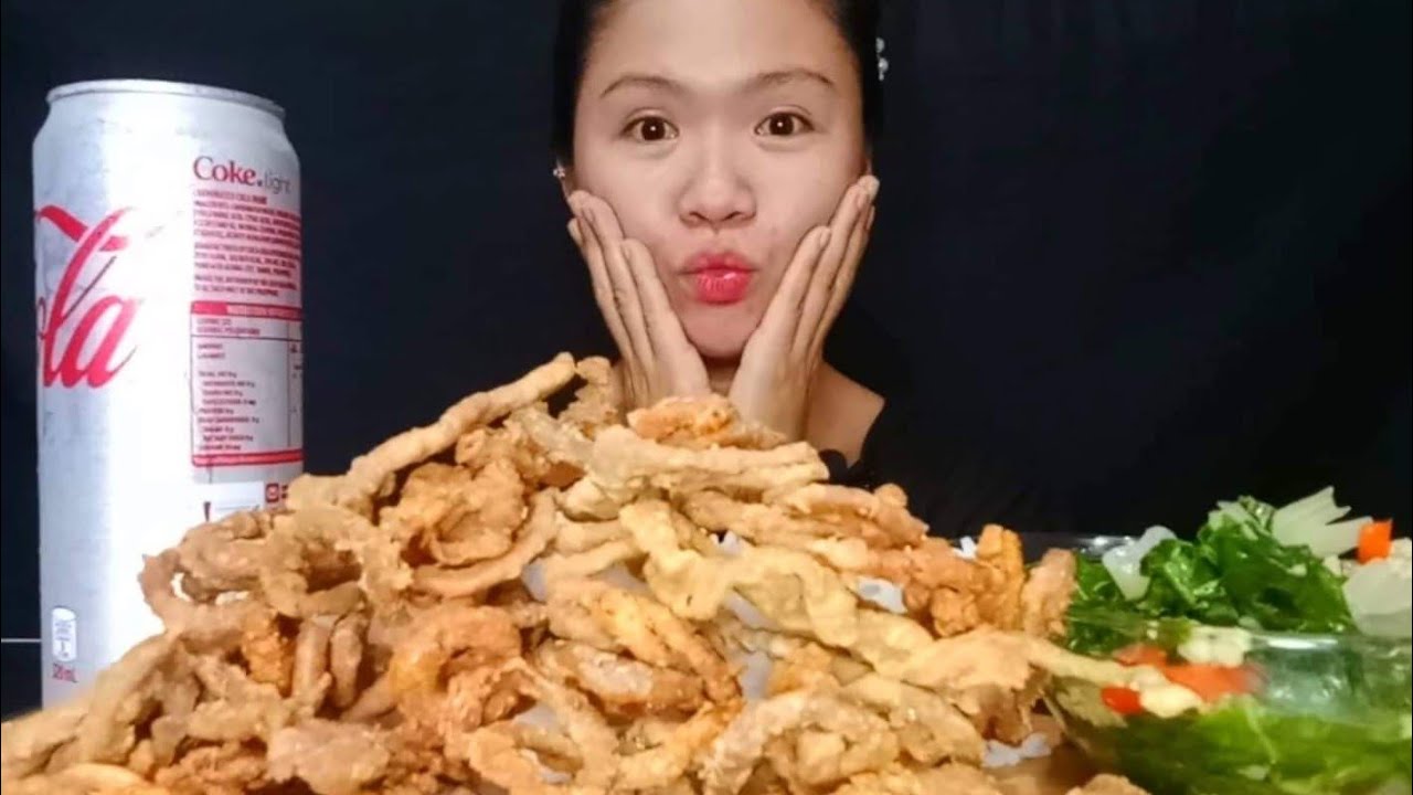 CRISPY CHICKEN INTESTINE MUKBANG ASMR Liz EATZ - YouTube