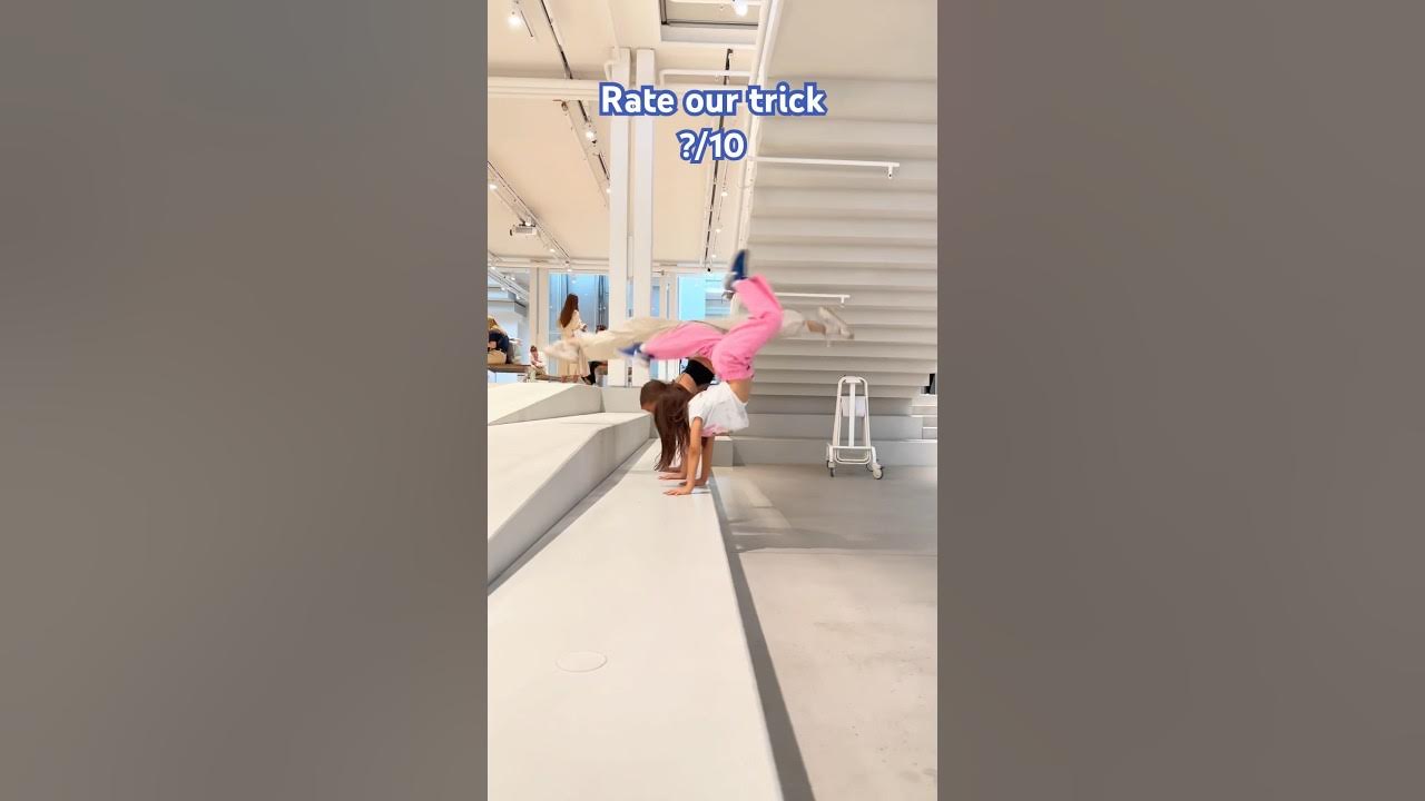 Do you like it? 👉👈 #flexibility @yana.chirkina - YouTube