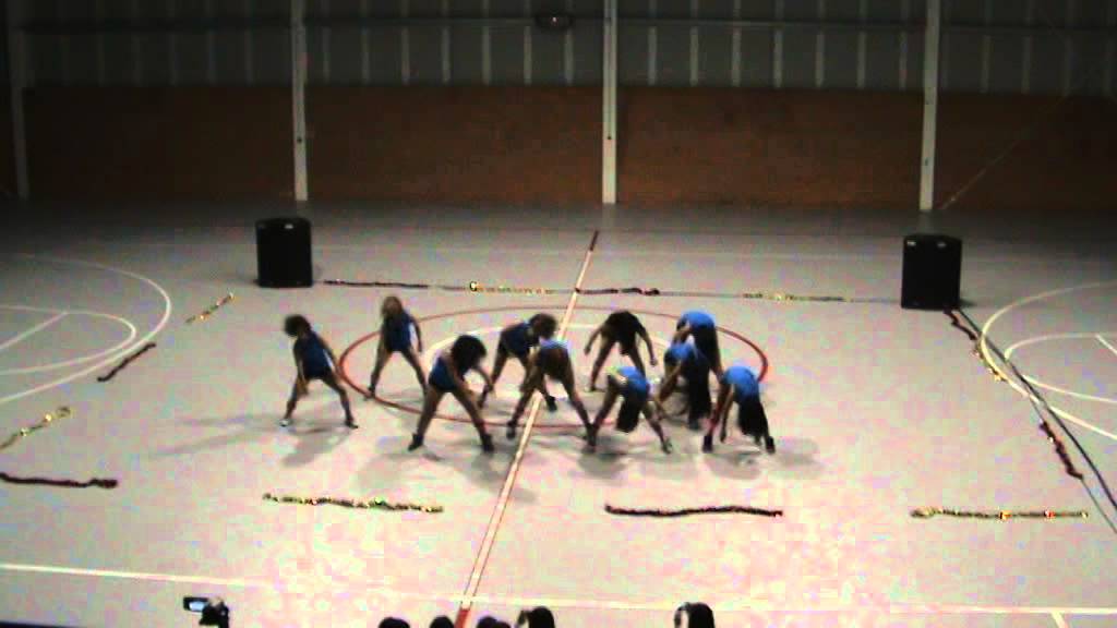 Festival baile Las Navas del Marqués 2013 - YouTube