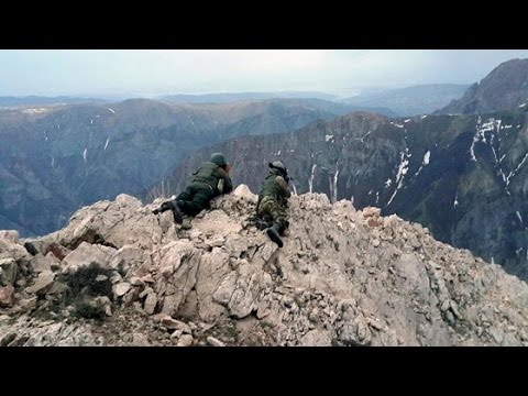 PKK’lı terörist Dersim’de böyle teslim alındı!
