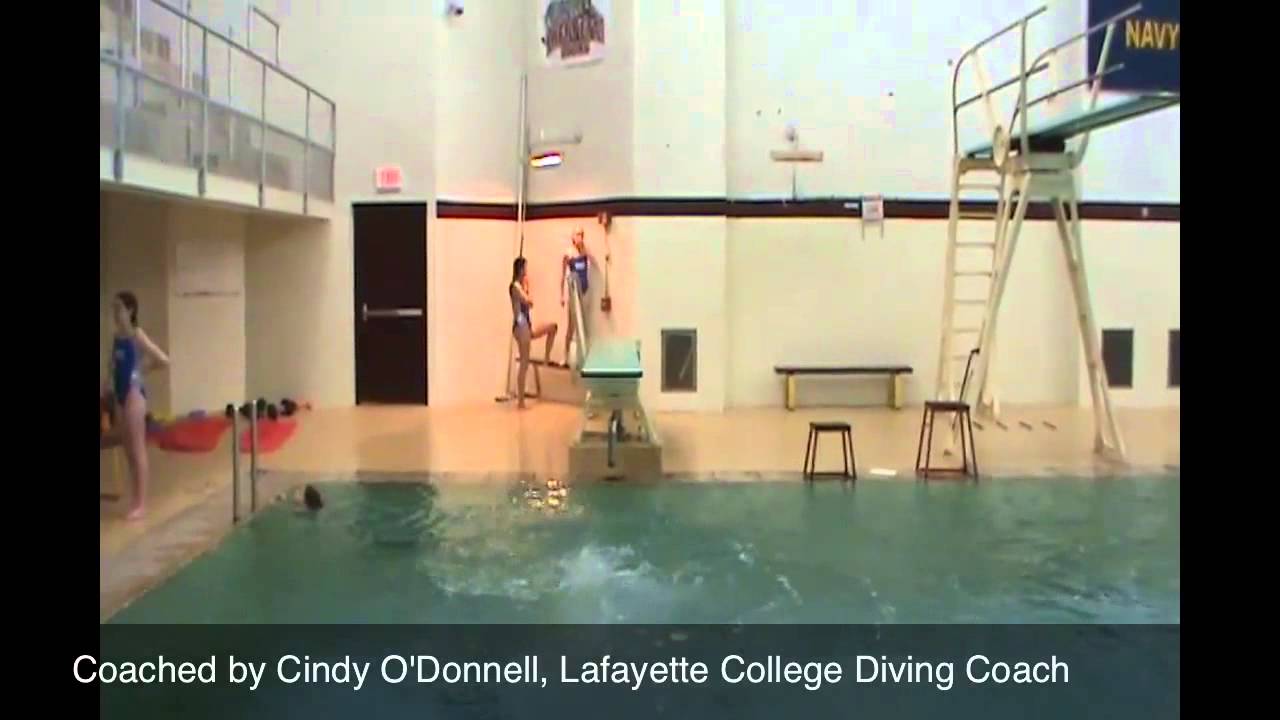 Dive 402C - Inward Somersault Tuck - One Meter Springboard - YouTube