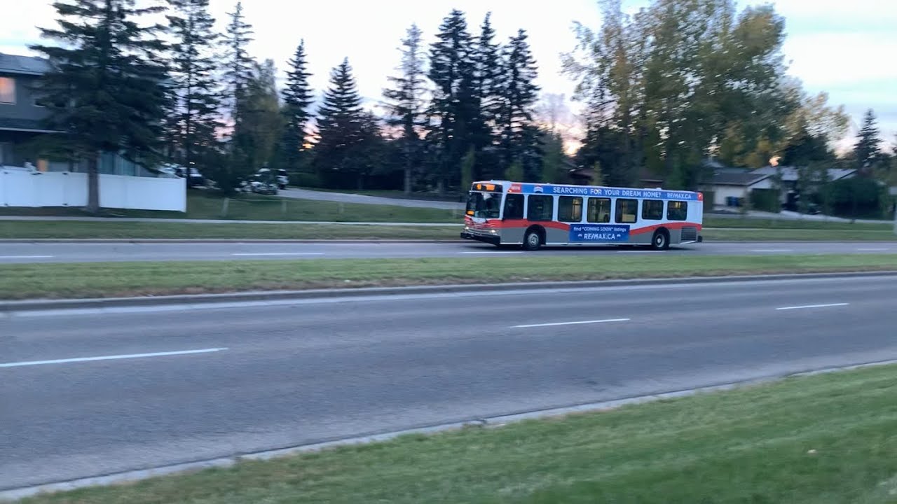 D40LFR #8078 Paramedic/Traffic Van October 4th 2024 - YouTube