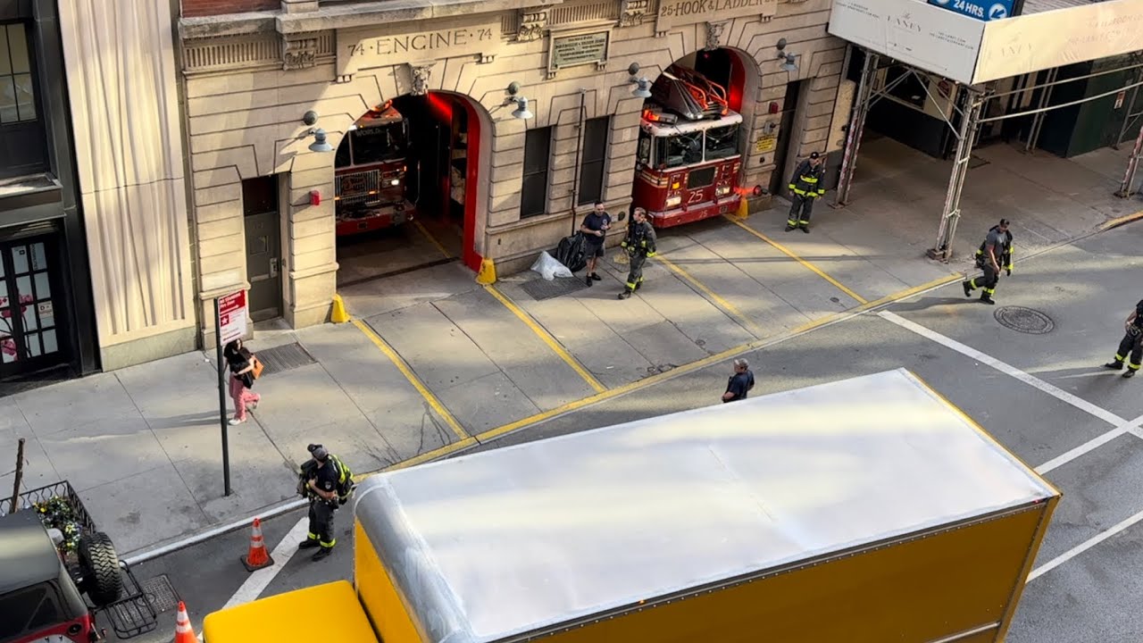🌟 Double Parked Vehicles Block Fire Trucks 🌟 Enroute to a Emergency ...