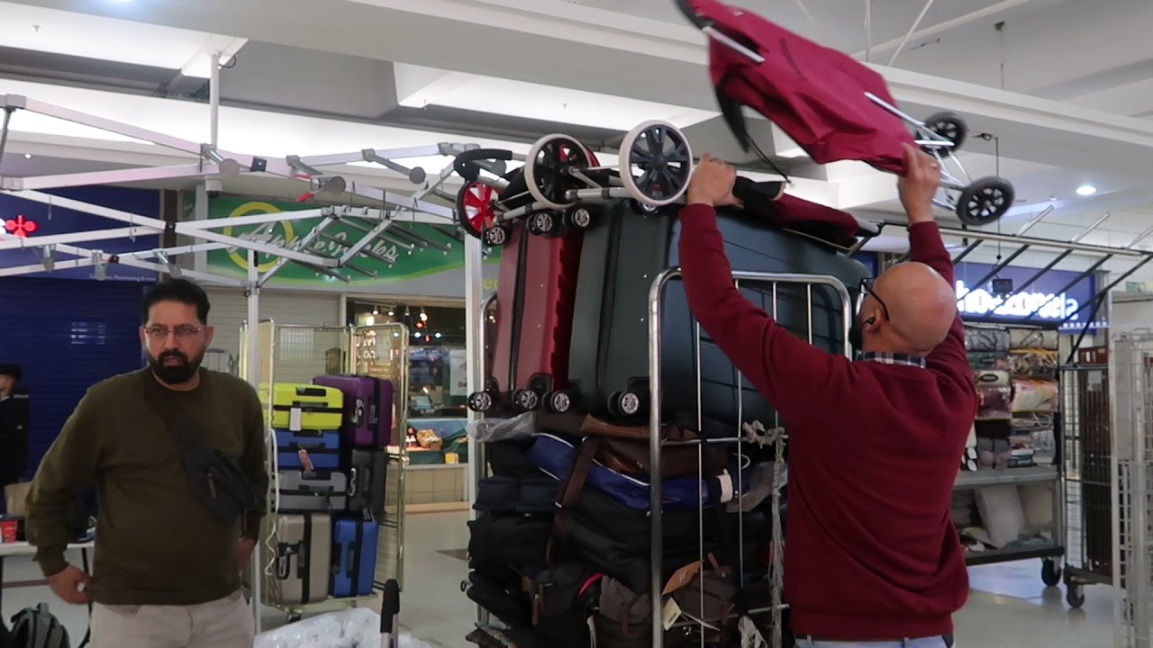 booth-exercise docu - YouTube