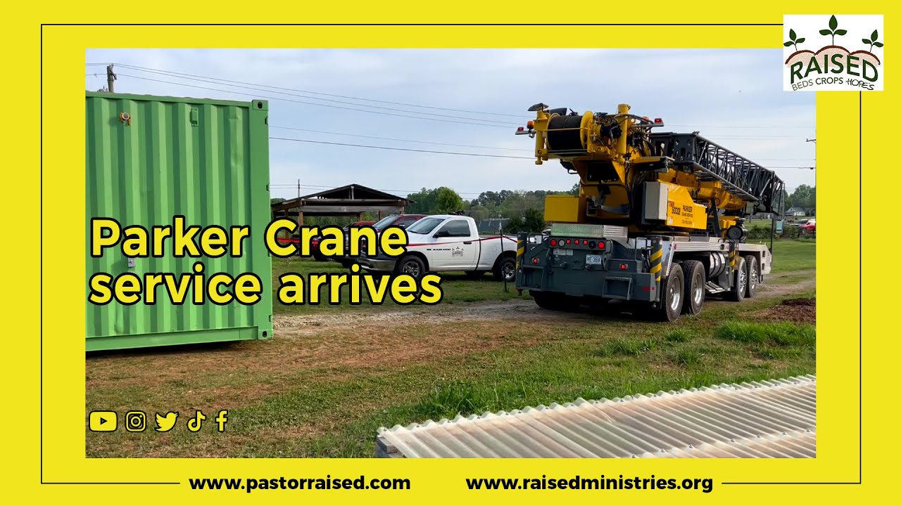 Parker Crane Service Arrives 👨‍🔧 - YouTube