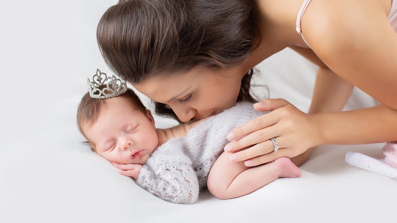ADORABLE NEWBORN PHOTOSHOOT with the Sweetest one week old baby girl ...