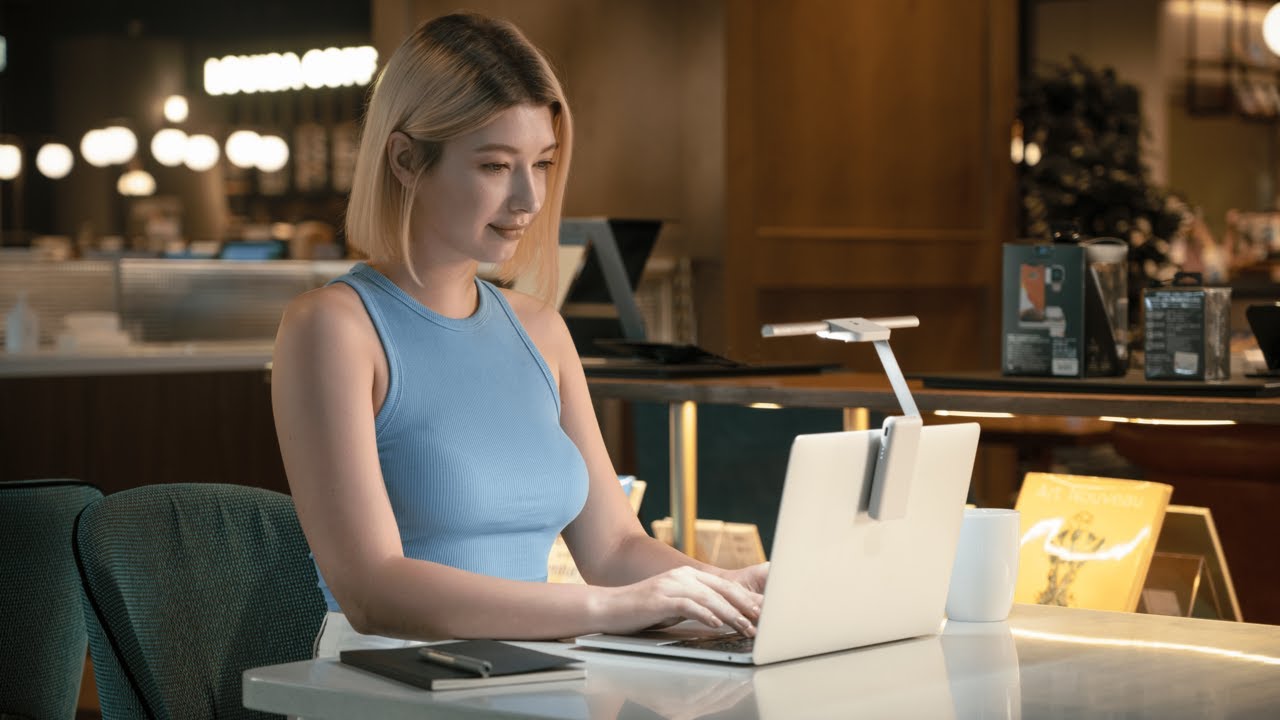 BenQ LapTopBar laptop light - YouTube