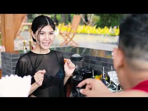 ပင်လယ်ပျော်လေးပါ_ Ngwe Saung Day 1