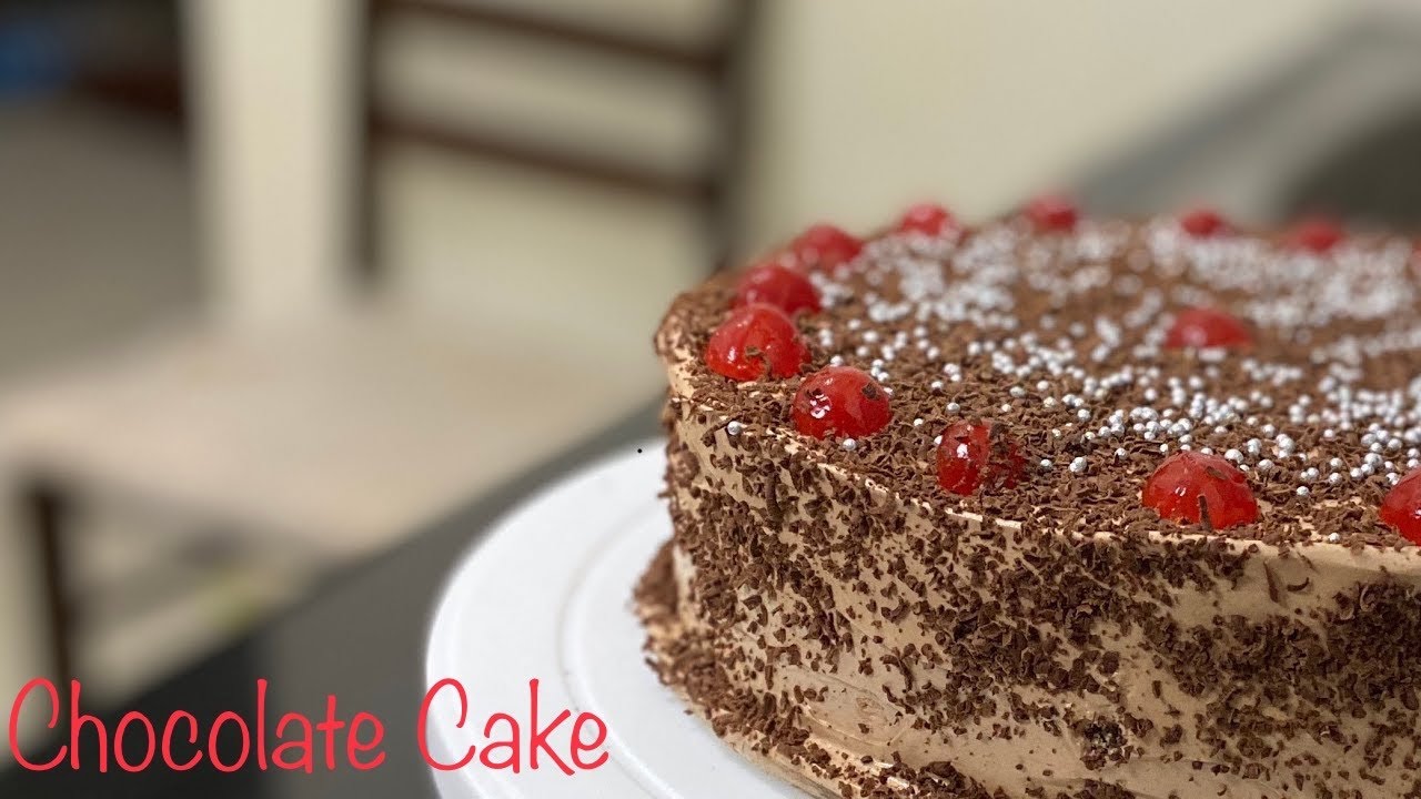 HOW TO MAKE THREE LAYER CHOCOLATE CAKE | Chocolate Christmas Cake | Ish ...