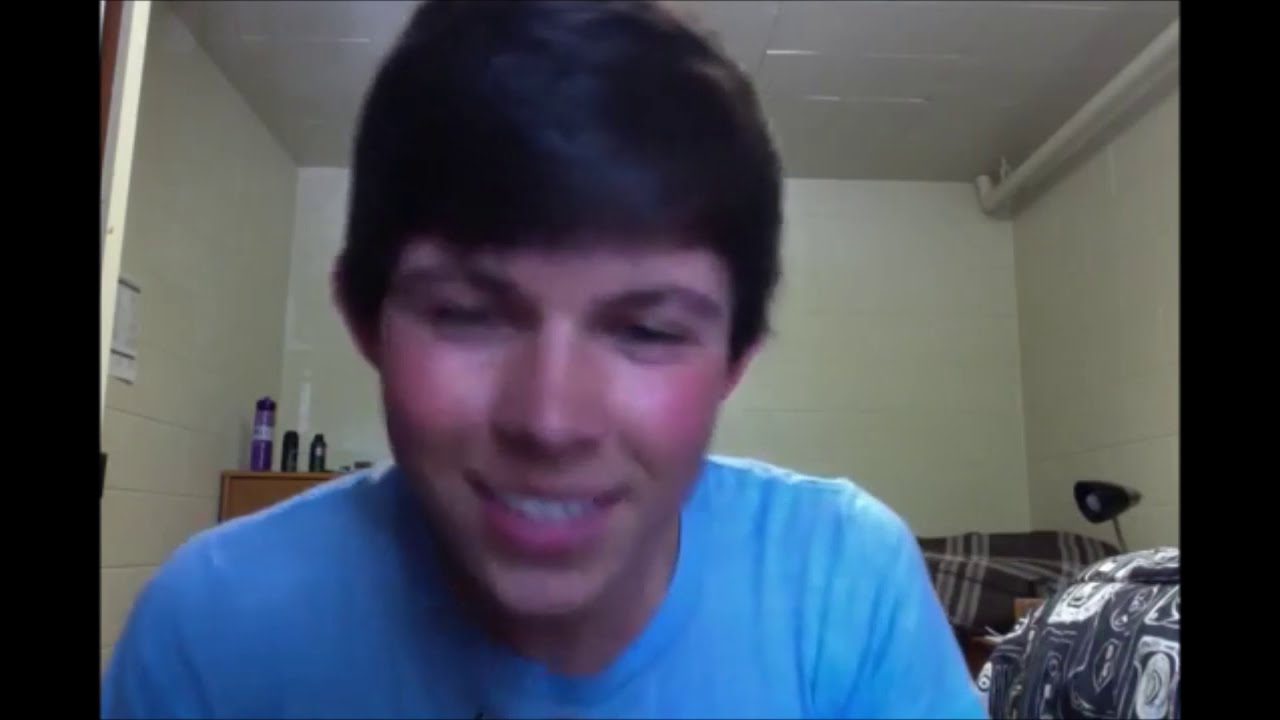 Personas random reaccionan a aimep3 (Parodia) - YouTube