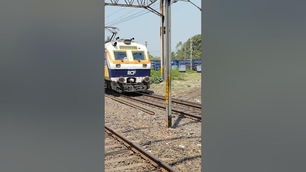 Barddhaman Asansol RCF Memu Train Arrival #vairlshort Journey Complete - YouTube