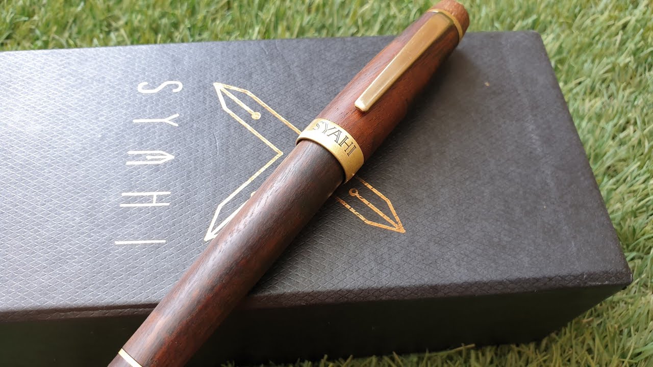 Syahi Imperator Fountain Pen Review - YouTube