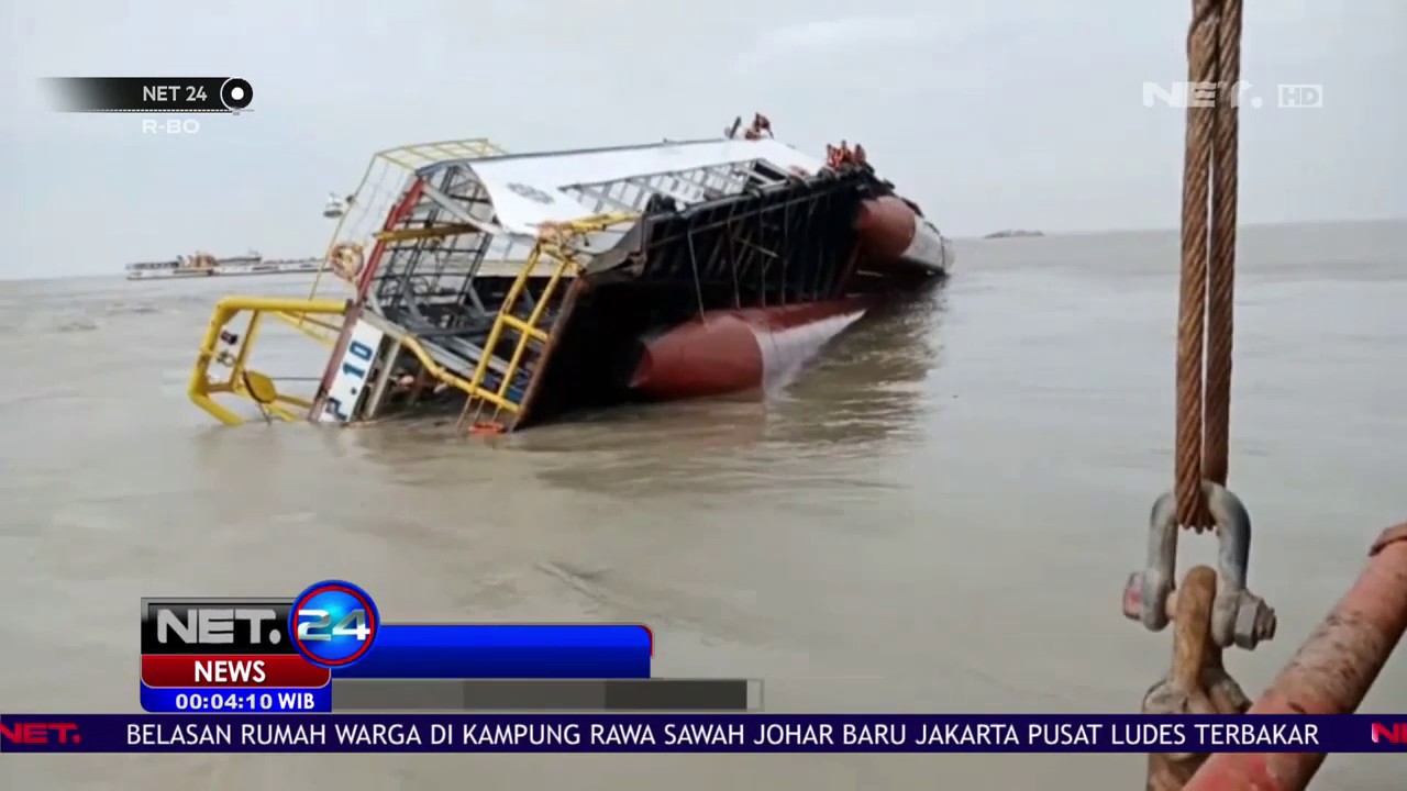 Detik Detik Kapal Isap Timah Tenggelam di Batam - NET24 - YouTube