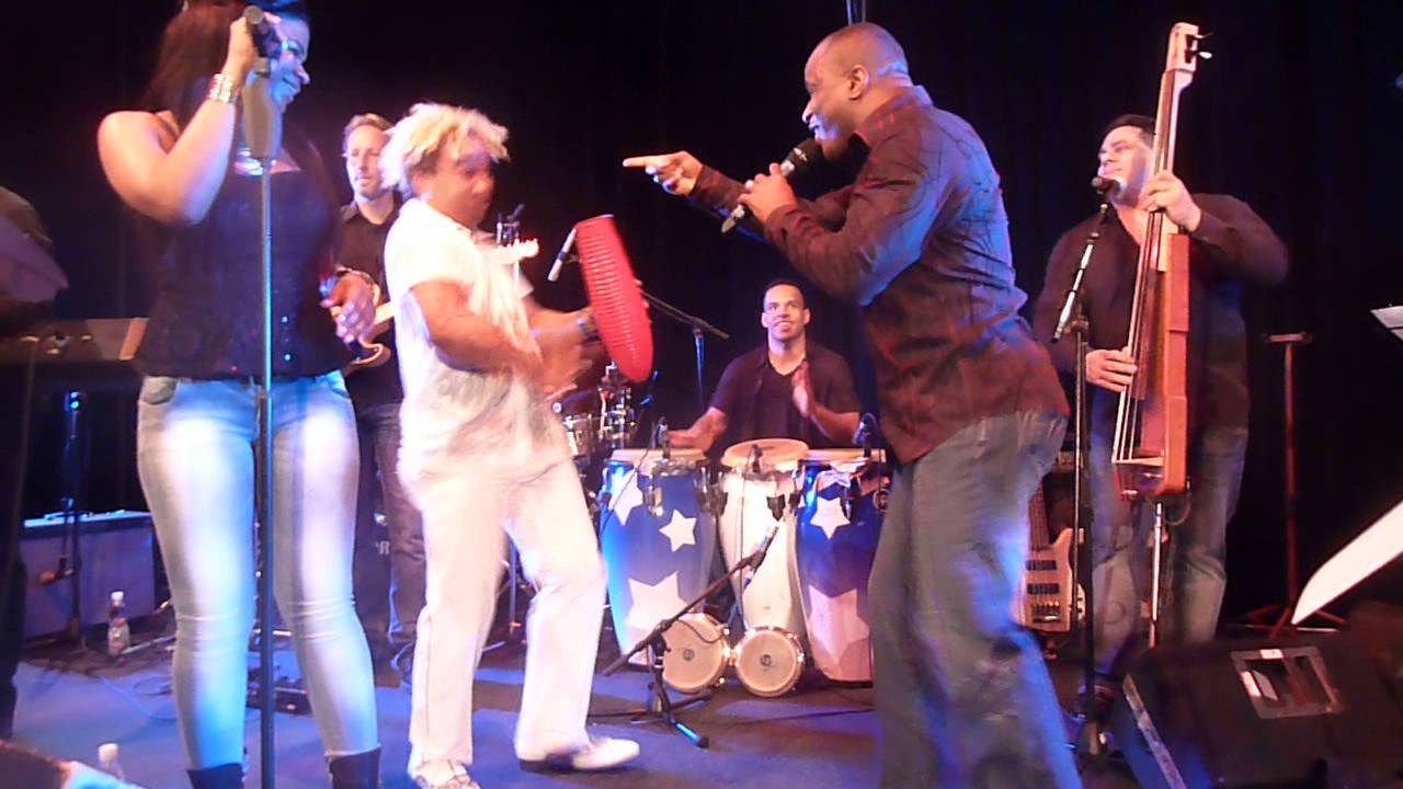 Jose Ritmo & Band | Song: "Tolón" - YouTube