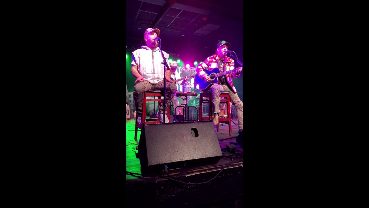 LOCASH - Ring On Every Finger (Live) @ The Recher in Baltimore, MD - 12 ...