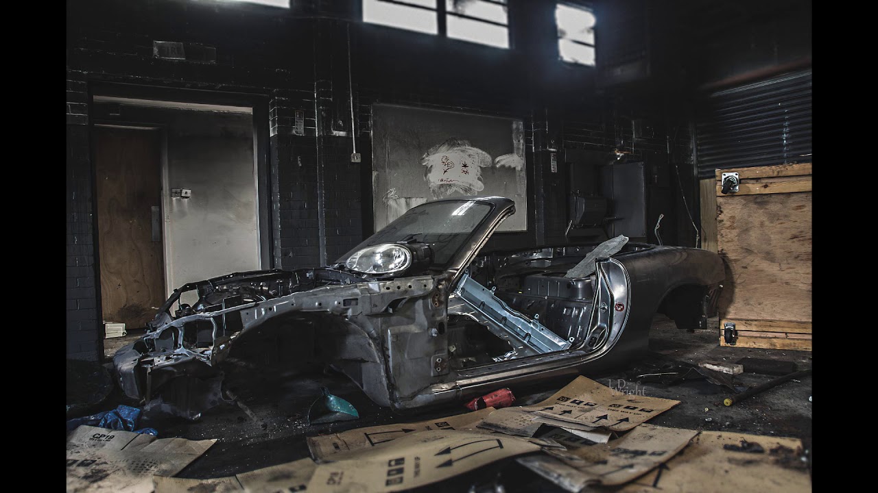 Abandoned Garage Burnt Out, Urbex Uk - YouTube