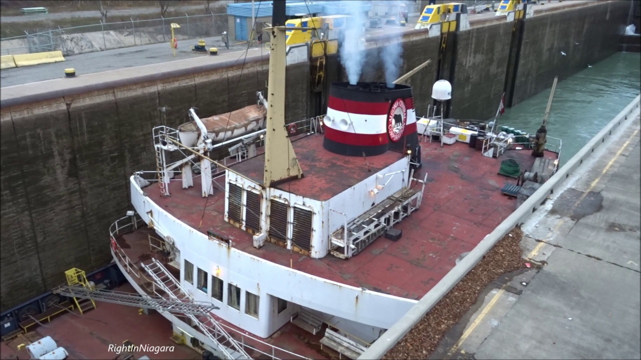 Cargo Ship Time-Lapse, ALGORAIL Lowered at Lock 3, Welland Canal, 2016 ...