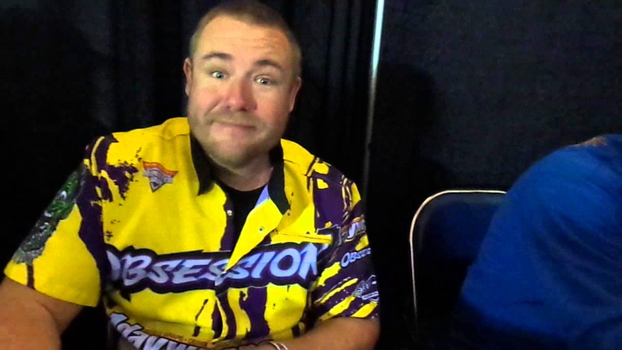 monster jam 2014 Tacoma dome Autograph session part 2 - YouTube