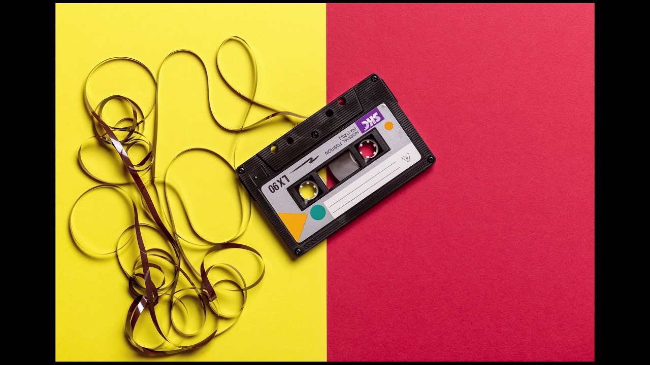 Grumbling Audience sound effects - YouTube