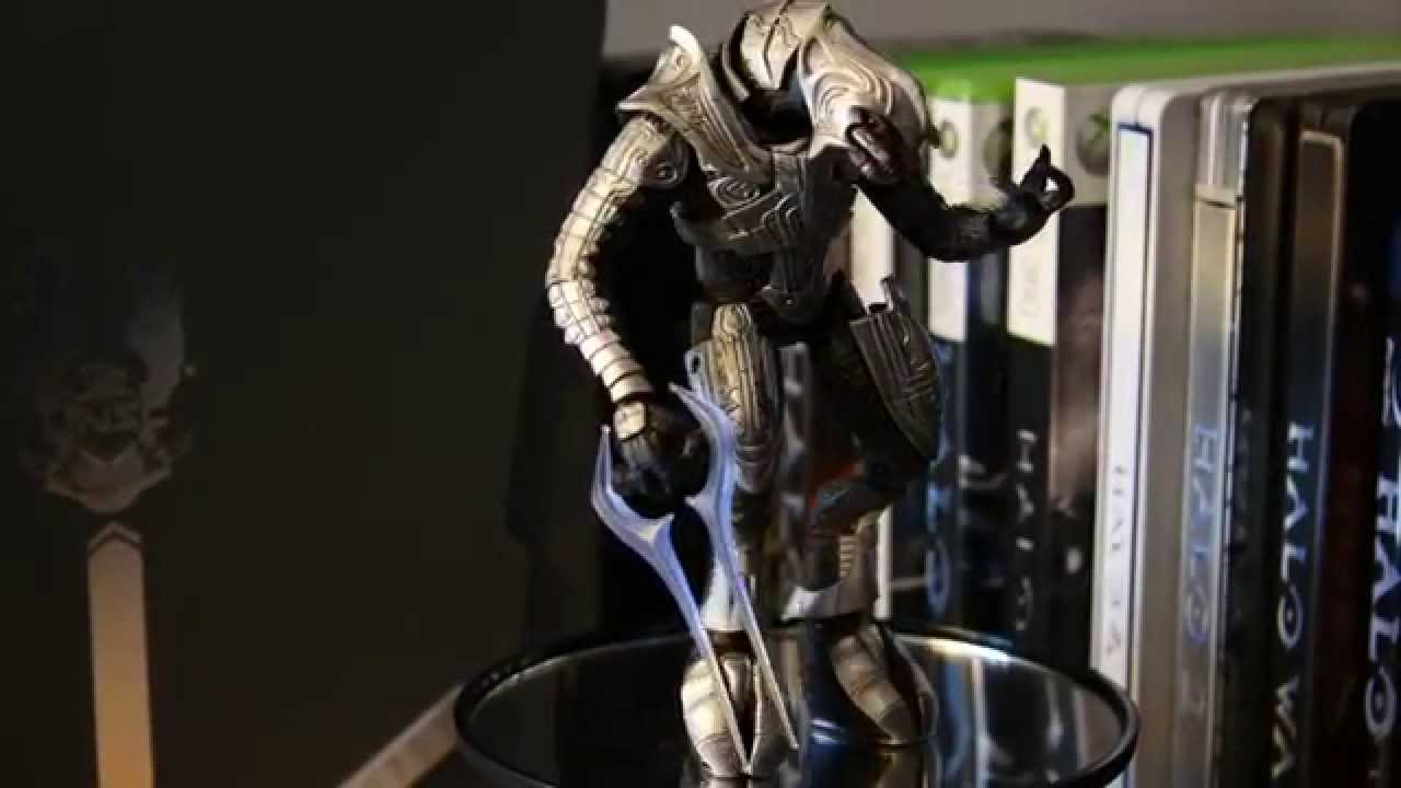 Halo CE Anniversary Arbiter Action Figure 360º Timelapse - YouTube