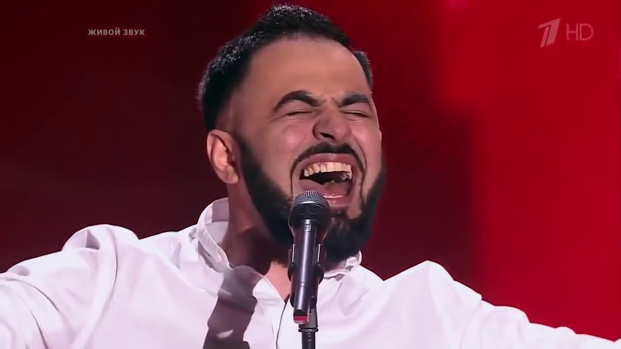 В него влюбился весь зал Мужчина красиво поет Youtube