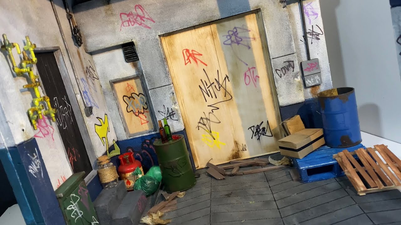 Realistic 1:12 Abandoned Warehouse Diorama & Props Showcase by ...