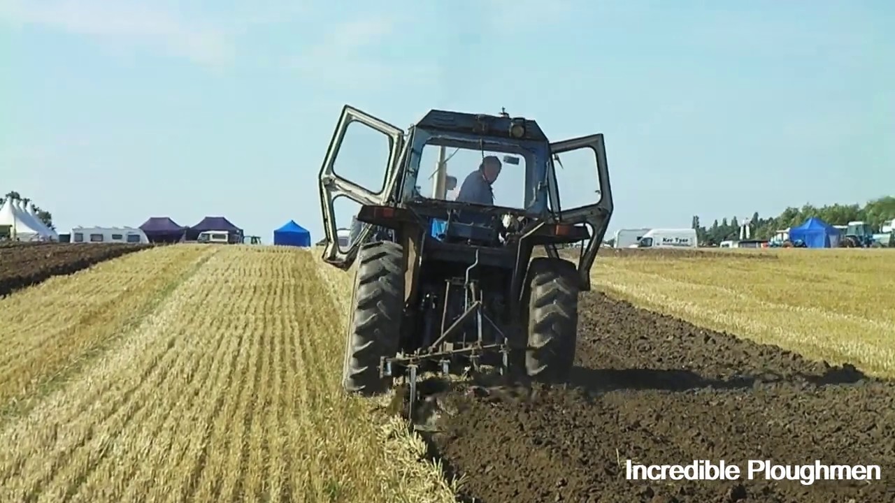 1979 Ford Roadless 98 6.6 Litre 6-Cyl Diesel AWD Tractor (137 HP) with ...