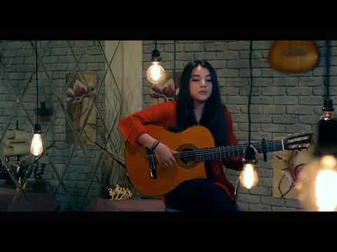 SACLARINI TARAMISIN SARI RENGE BOYAMISSIN Nahidə Babaşlı  2019