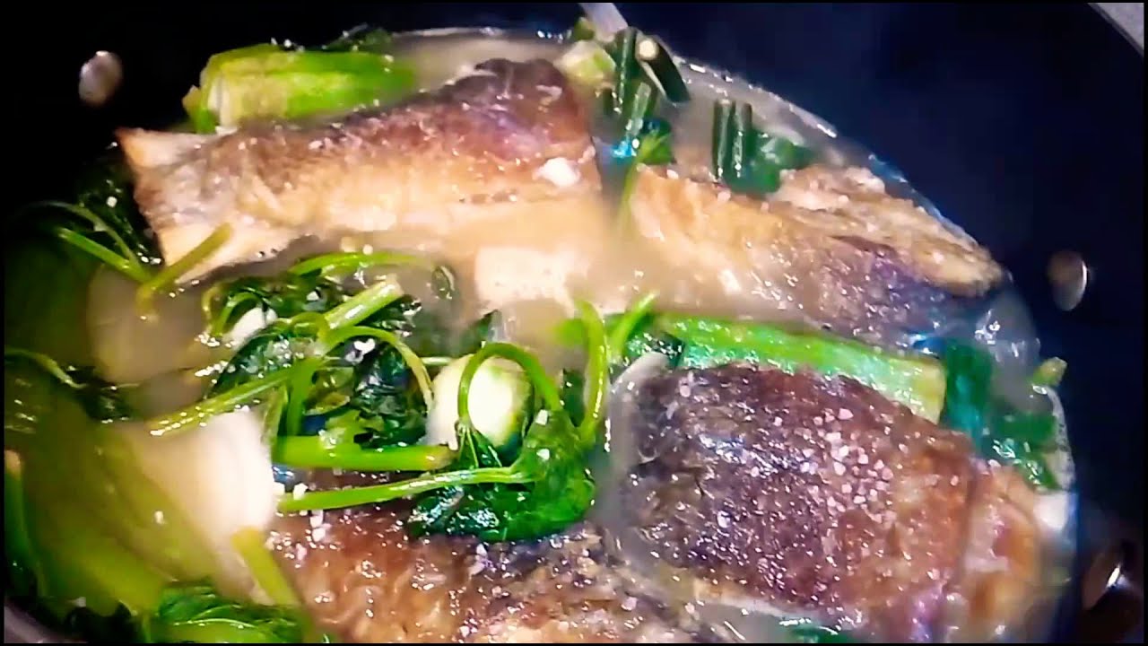 Sinigang na Pritong Bangus ||Fried milkfish in tamarind broth || - YouTube