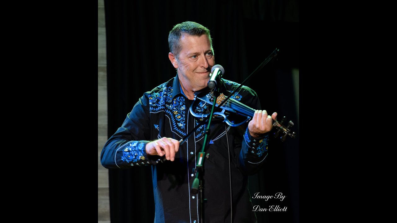 Tony Cooke - The Devil Went Down To Georgia - YouTube