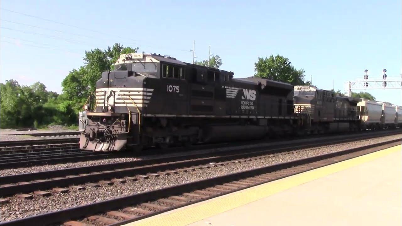 5/22/24 Elkhart, IN; NS 1075 leads a mixed freight w/ a UP DPU - YouTube