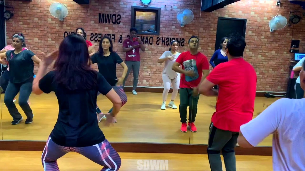 Mauja hi mauja || Shahid Kapoor song || jab we met song || Dance ...