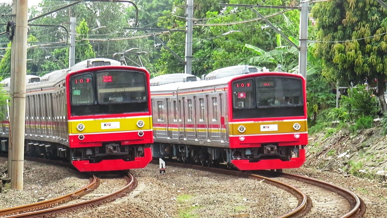 TRAGEDI TABRAKAN KERETA BINTARO 2 ! Aksi HEROIK Masinis Menyelamatkan ...