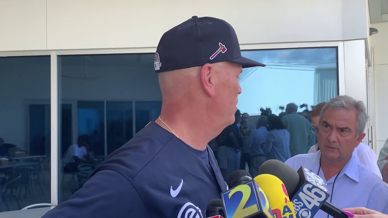 Brian Snitker addresses the media following the first full squad ...