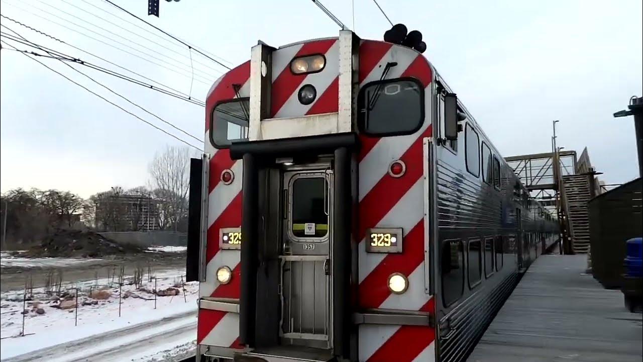 Friday January 24, 2025 27th/ST railfanning evening rush hour metra - YouTube