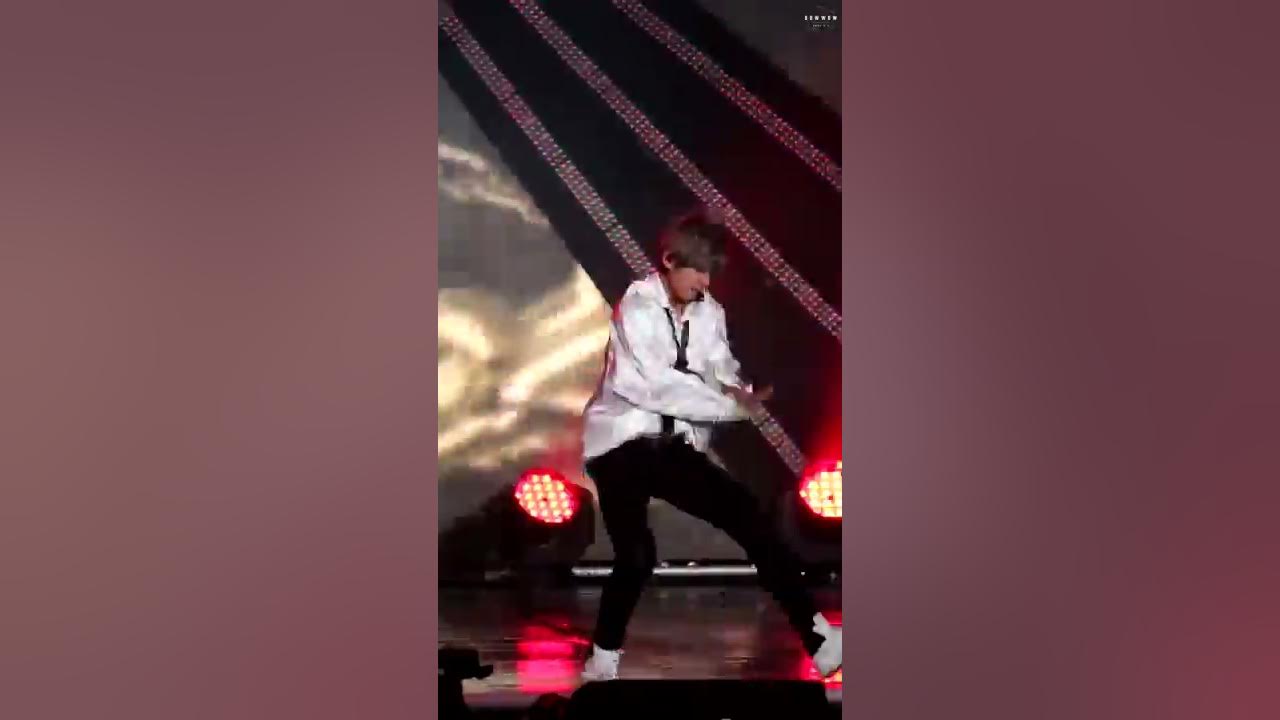 170929 창원 케이팝 페스티벌 MIC Drop 방탄소년단 V focus - YouTube