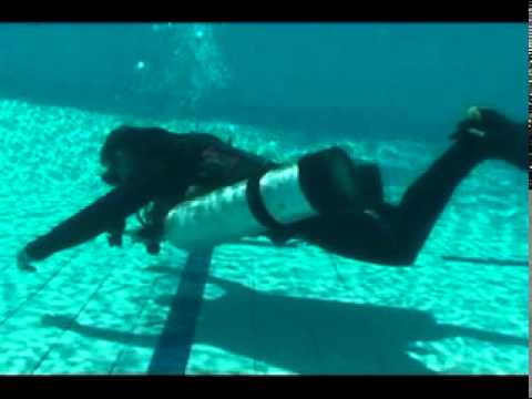 Sidemount Diving with a Hollis SMS100 BC - Ross Anderson Tech Dive Academy - YouTube