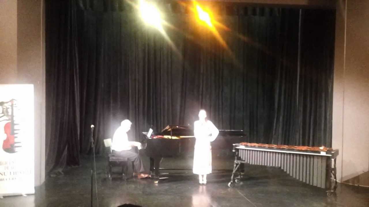 Theodora Diaconu in Ruse (Bulgaria) - Romanian song - YouTube
