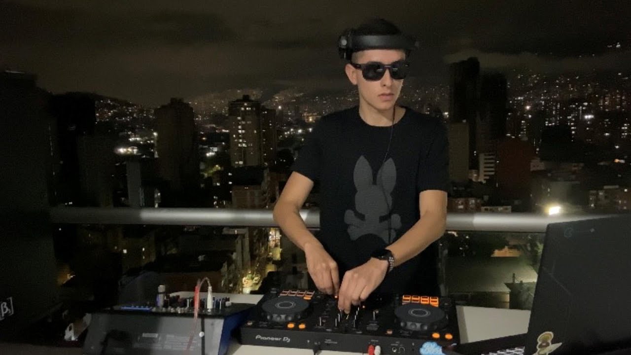 DJ TEO - Progressive House - Medellin - YouTube