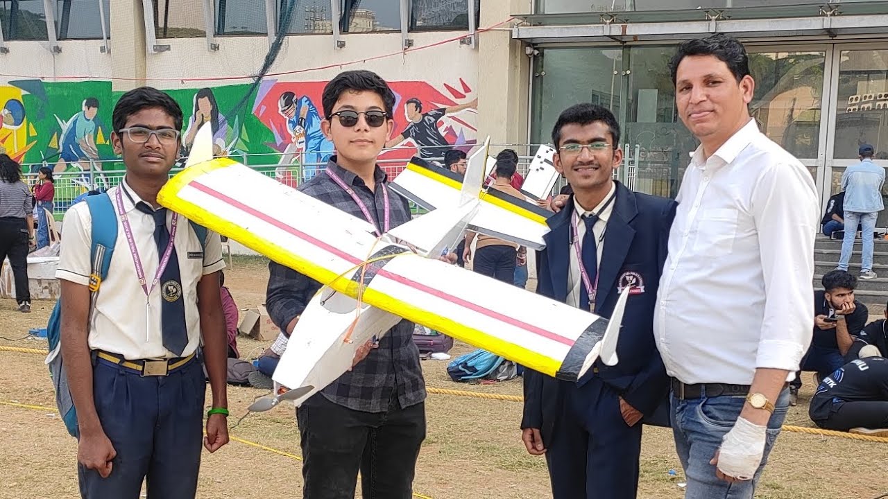 Aeromodelling competition at IIT Mumbai TechFest 2024-25 - YouTube