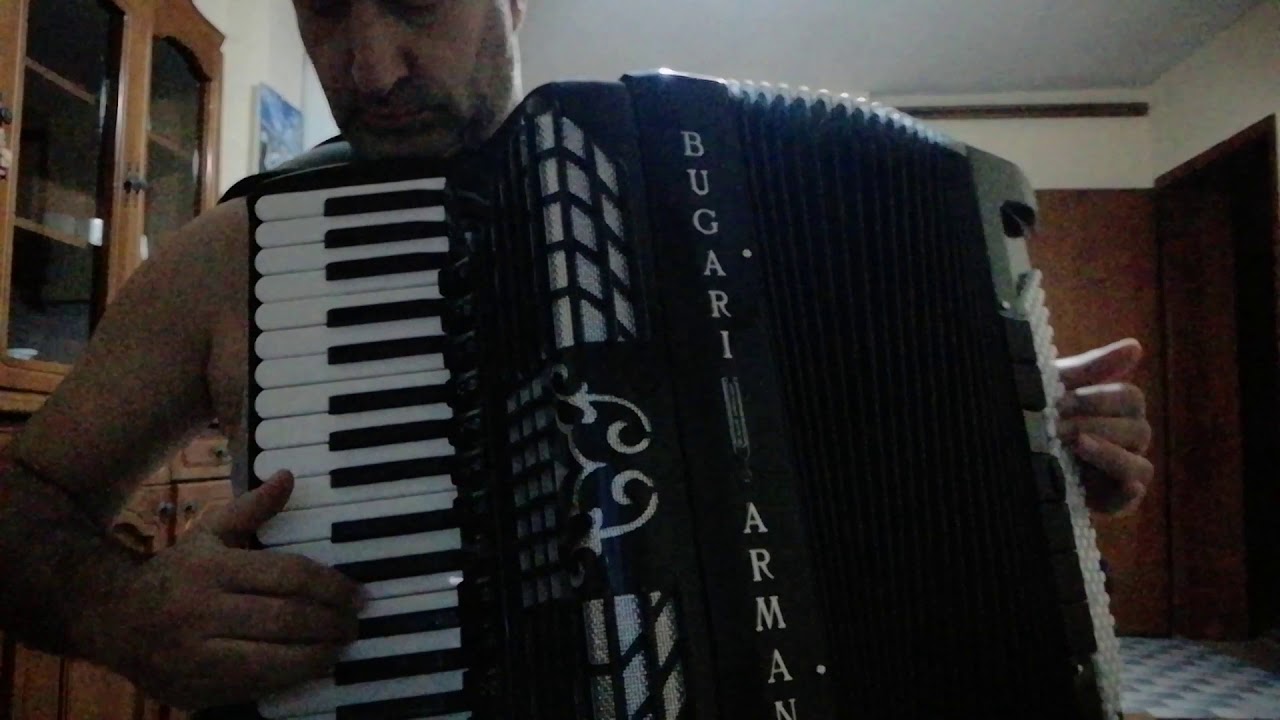 Bugari Armando artist '80- Mićko 1 - YouTube