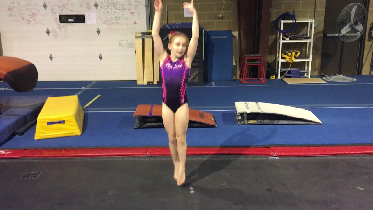 Jump half turn - YouTube