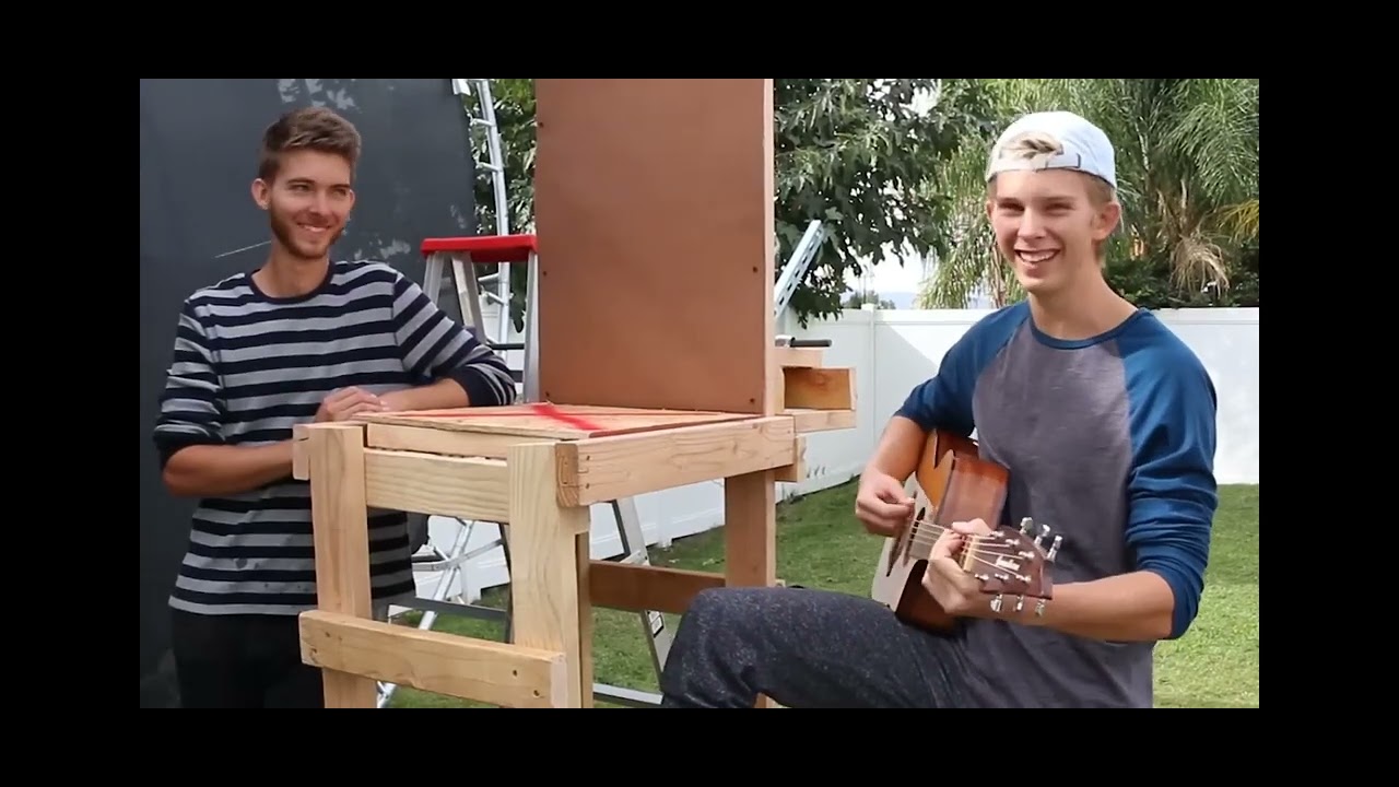 Oh little guitar I hope you don't get hurt by Jeffufah - YouTube