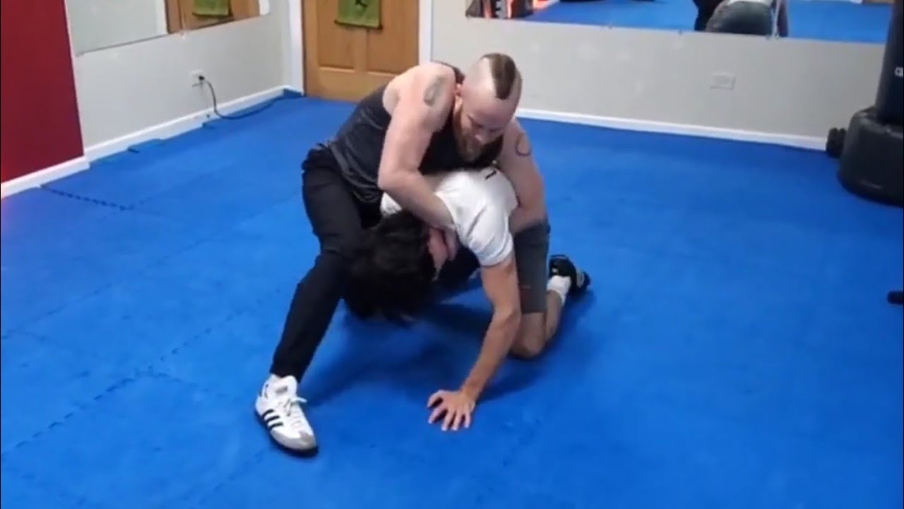 Kung Fu Sparring - Rui & Daniel - Light Contact - YouTube