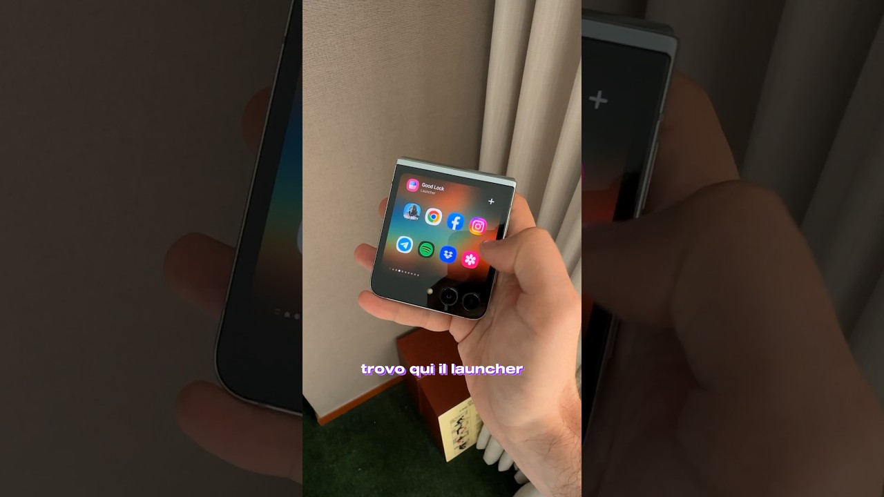 Come mettere le app sullo schermo esterno di Galaxy Z Flip 5 - YouTube