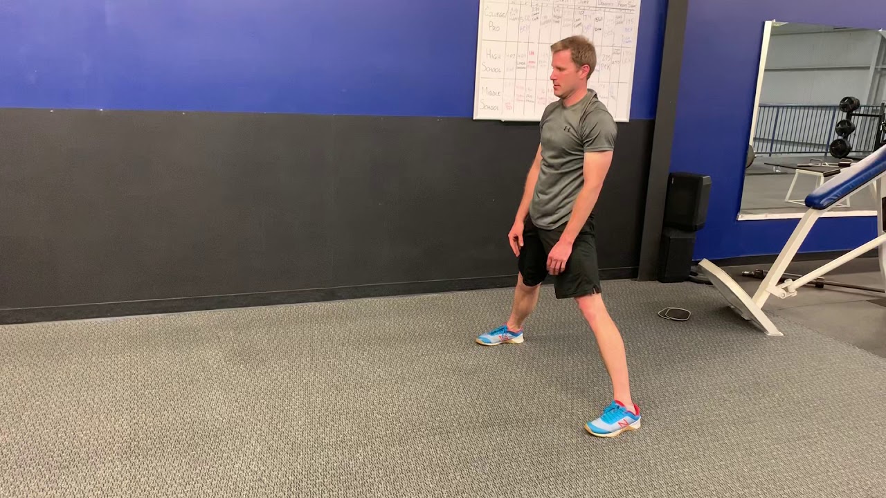 Sumo Stance Inchworm - YouTube